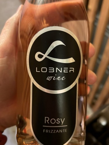 Lobner Frizzante Rosy | Vivino US