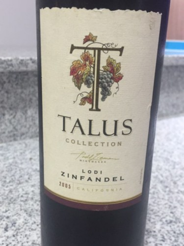 Talus Zinfandel | Vivino US