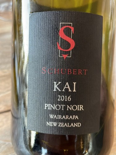 Schubert Kai Pinot Noir | Vivino English
