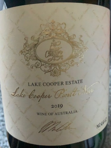 Lake Cooper Pinot Noir | Vivino English