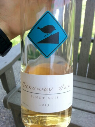 Brengman Brothers Runaway Hen Pinot Gris | Vivino US