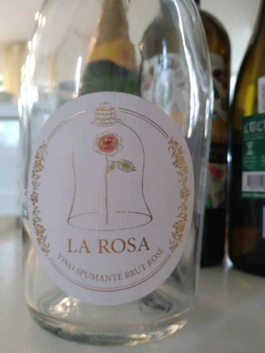Mattei La Rosa Spumante Brut Rosé | Vivino US