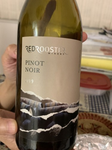 Red Rooster Pinot Noir | Vivino Australia