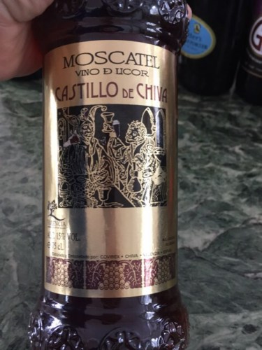 Castillo de Chiva Moscatel Licor | Vivino