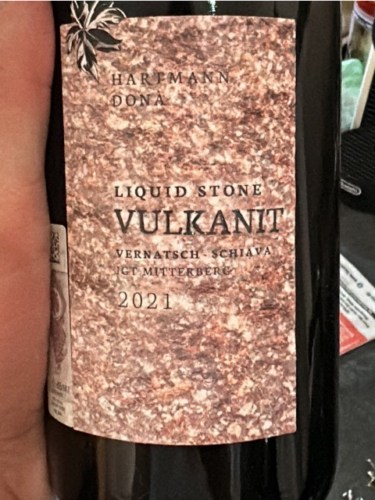 Hartmann Donà Liquid Stone Vulkanit Vernatsch - Schiava | Vivino English