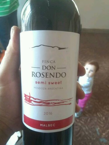 2020 Bodega Don Rosendo Semi Sweet Malbec | Vivino US