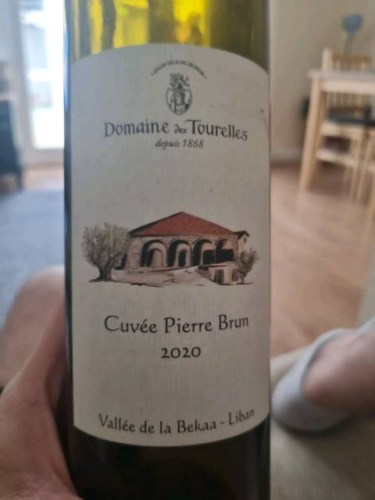 2020 Domaine des Tourelles Cuvée Pierre Brun Rouge | Vivino US