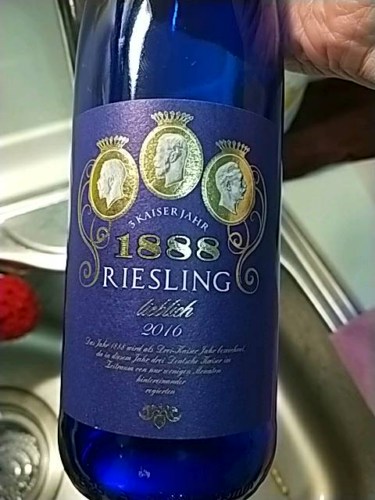 Peter Mertes 3 Jahr Riesling Lieblich | Vivino US