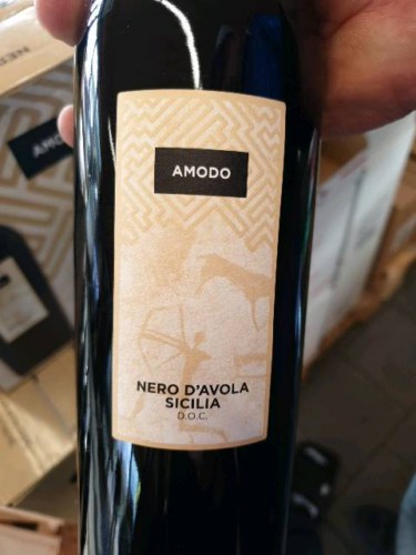 Amodo Nero d'Avola | Vivino US