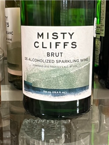 Misty Cliffs Brut De-Alcoholized Sparkling | Vivino United Kingdom
