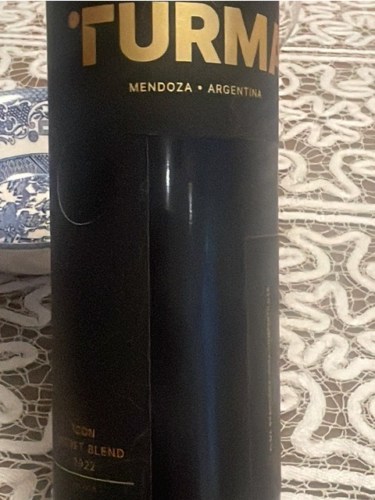 Turma Icon Field Blend | Vivino US