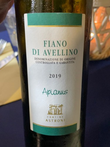 Cantine Astroni Apianus Fiano di Avellino | Vivino English