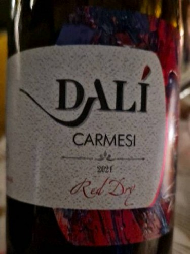 Uzumfermer Dali Carmesi Red Dry | Vivino US