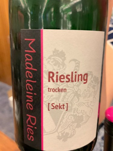 Madeleine Ries Riesling Trocken Sekt | Vivino US