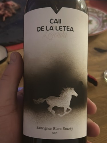 Sarica Caii de la Letea Legenda Sauvignon Blanc Smoky Sec | Vivino US