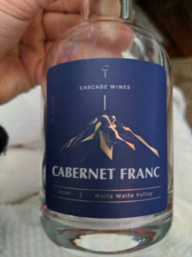 Cascade Wines Cabernet Franc | Vivino US