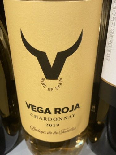 Vega Roja Chardonnay | Vivino US