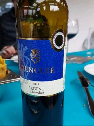 Weingut Alexander Dengler Regent Halbtrocken | Vivino US