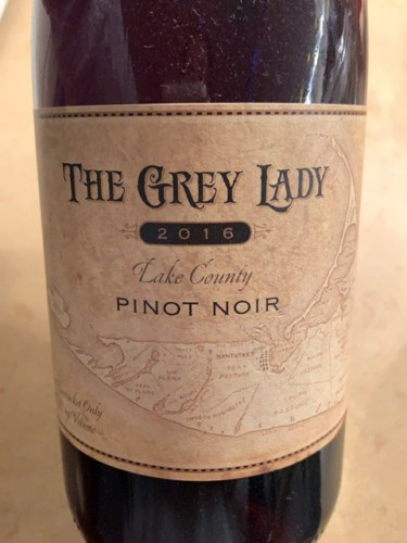 The Grey Lady Pinot Noir | Vivino US