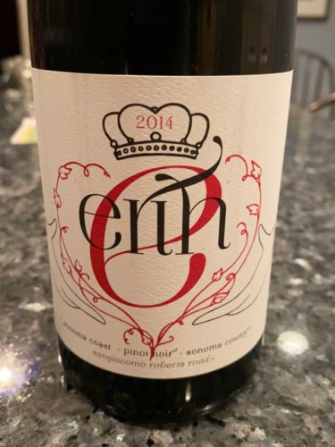 Erin E Pinot Noir | Vivino US