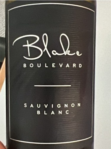 Blake Boulevard Sauvignon Blanc | Vivino English