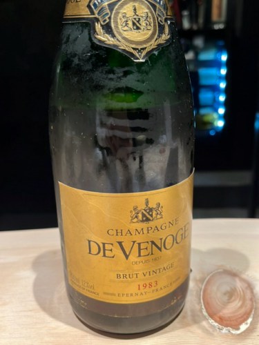 De Venoge Brut Vintage Champagne | Vivino US