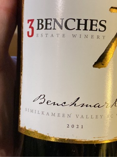 3 Benches Estate Winery Benchmark | Vivino US