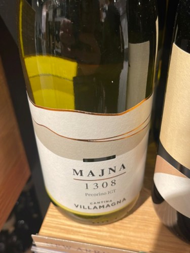 Villamagna Majna 1308 Pecorino | Vivino English