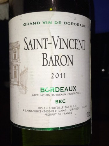 Saint Vincent Baron Bordeaux Sec | Vivino US