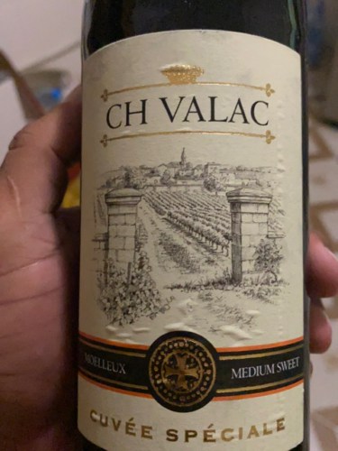 Ch Valac Cuvée Spéciale Moelleux Medium Sweet | Vivino