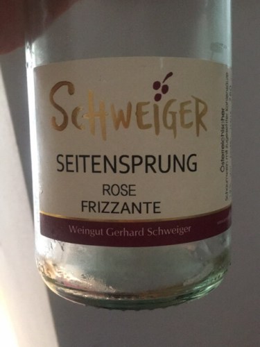 Gerhard Schweiger Seitensprung Rosé Frizzante | Vivino US