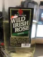 Richards Wine Company Wild Irish Rose White | Vivino English