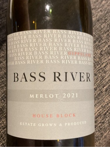 Bass River House Block Merlot | Vivino US