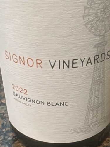 Signor Vineyards Sauvignon Blanc | Vivino US