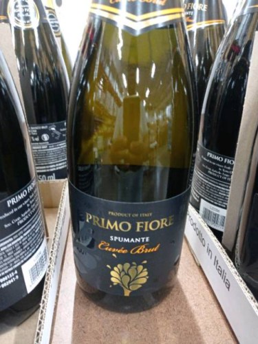 Primo Fiore Cuvée Brut Spumante | Vivino US