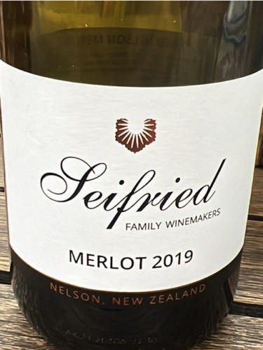 Seifried Estate Merlot | Vivino US