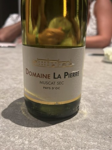 Domaine la Pierre - Mas la Pierre Muscat Sec | Vivino Australia