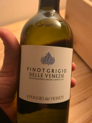 Il Poggio dei Vigneti Delle Venezie Pinot Grigio | Vivino US
