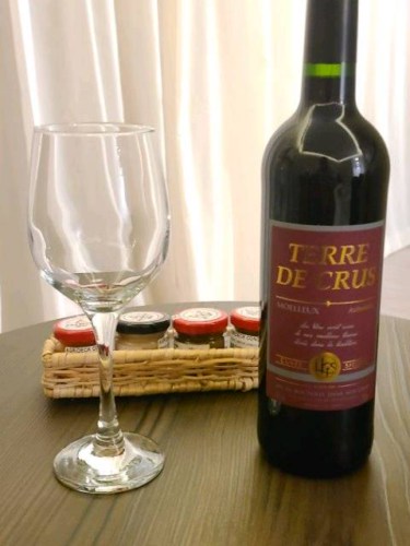 L.G.B. Terre de Crus Cuvée Speciale Moelleux Rouge | Vivino US