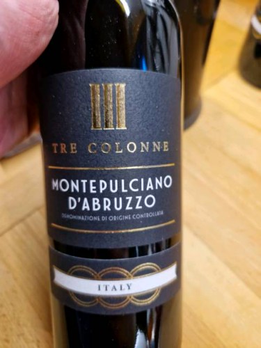 Alibrianza - Tre Colonne Montepulciano d'Abruzzo | Vivino US