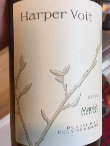 2016 Harper Voit Maresh Vineyard Old Vine Riesling | Vivino US