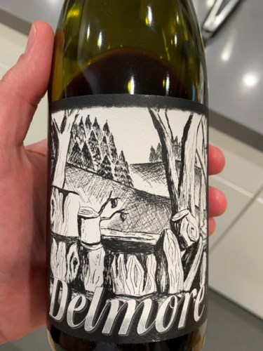 Delmore Ridge Trail Pinot Noir | Vivino English