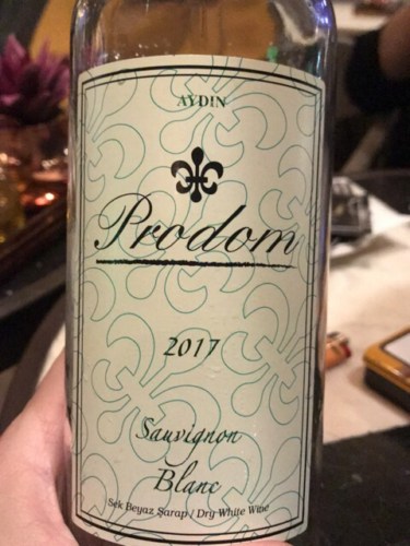 Prodom Sauvignon Blanc | Vivino US
