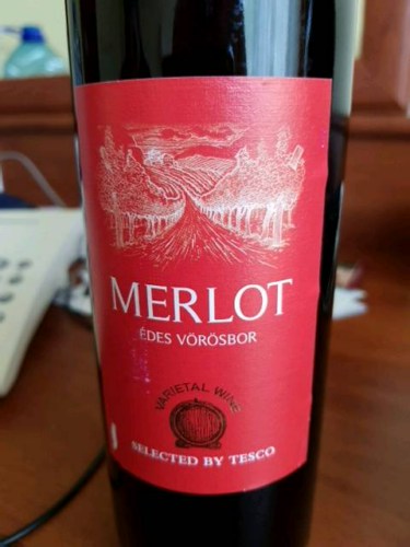 Tesco Merlot Édes Vörösbor | Vivino US