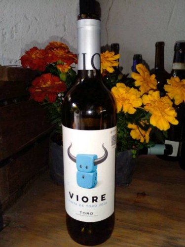 Viore Tinta de Toro | Vivino United Kingdom