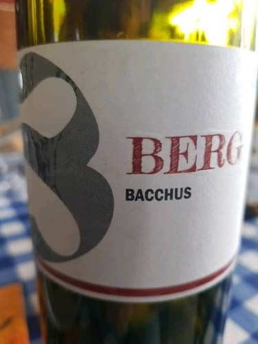 Berg Bacchus | Vivino US