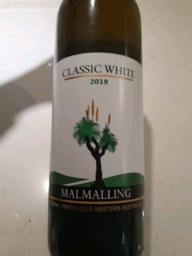 Malmalling Vineyard Classic White | Vivino US