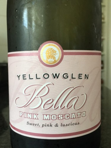 Yellowglen Bella Pink Moscato | Vivino US