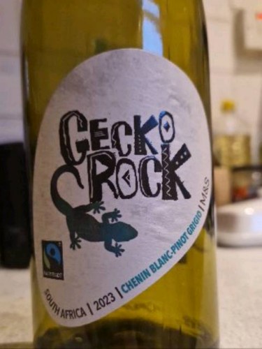 Marks & Spencer Gecko Rock Chenin Blanc - Pinot Grigio | Vivino US