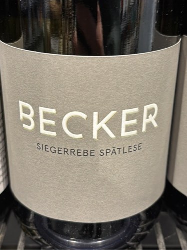Weingut Becker Sabrina Siegerrebe Spätlese | Vivino US
